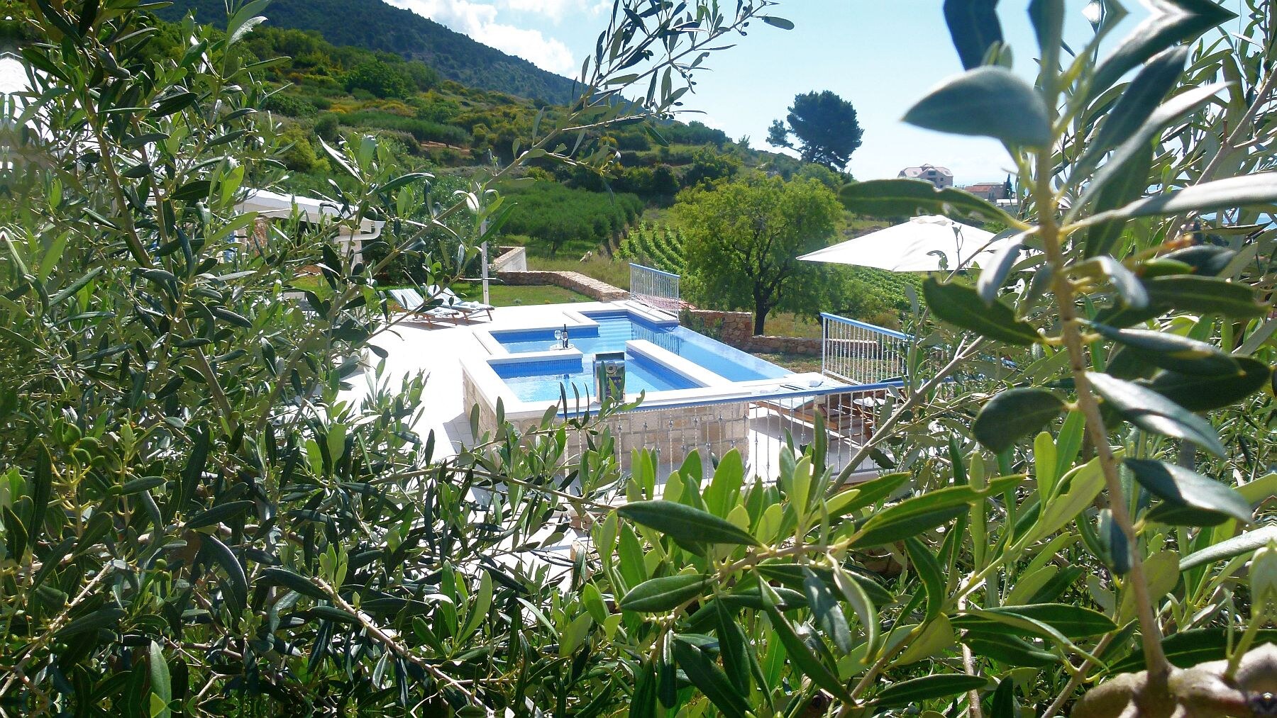 Bol Charming pool Villa Blue Sky - Santo