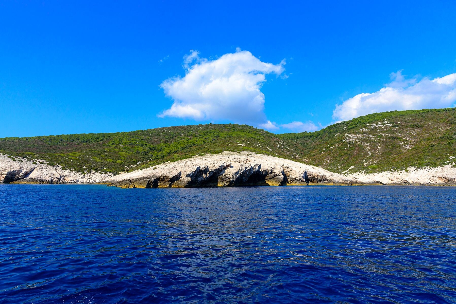 Visit Blue and Green Cave - Santo